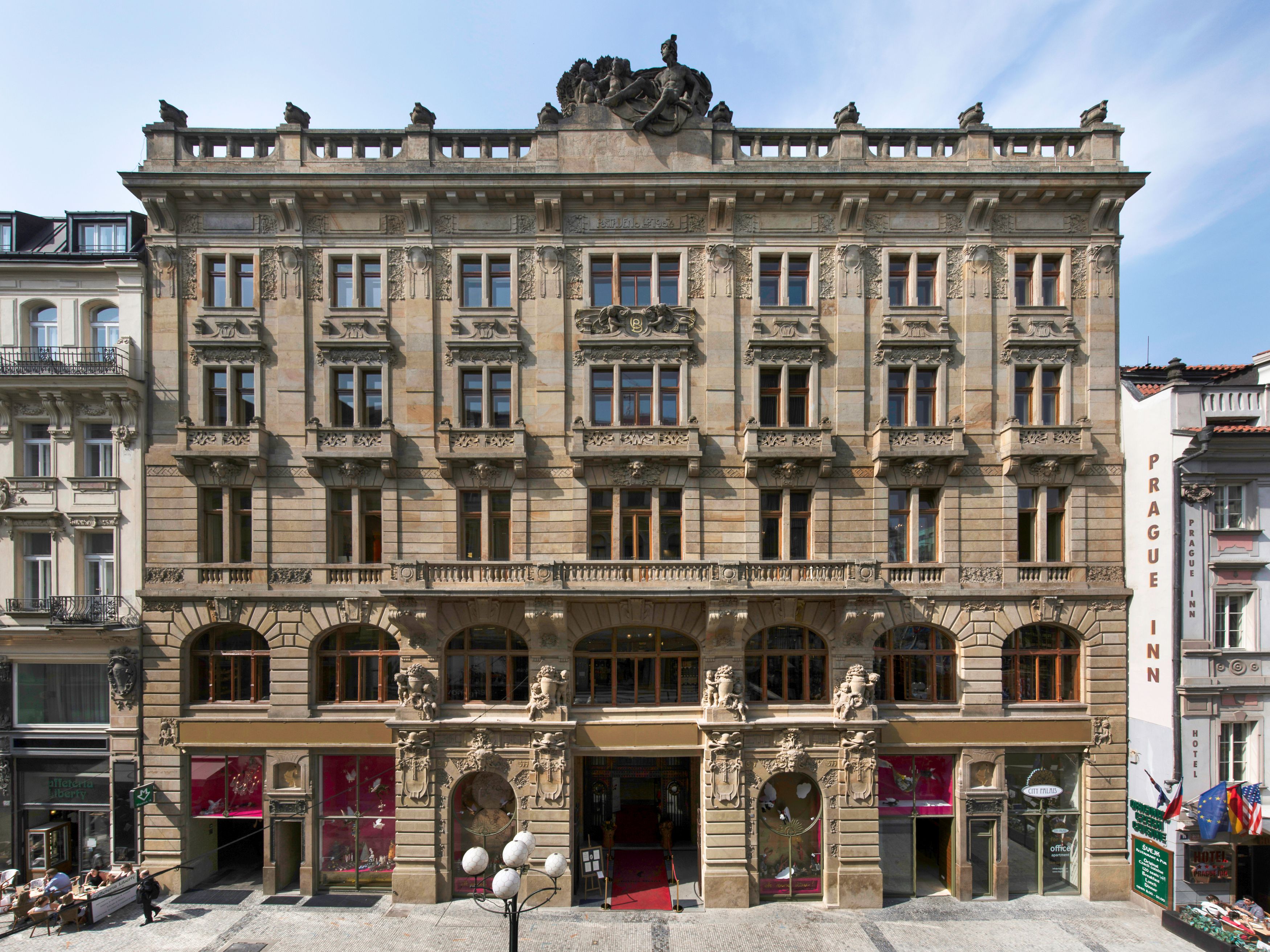 MAX Immo appointed exclusively to lease City Palais building in the ...